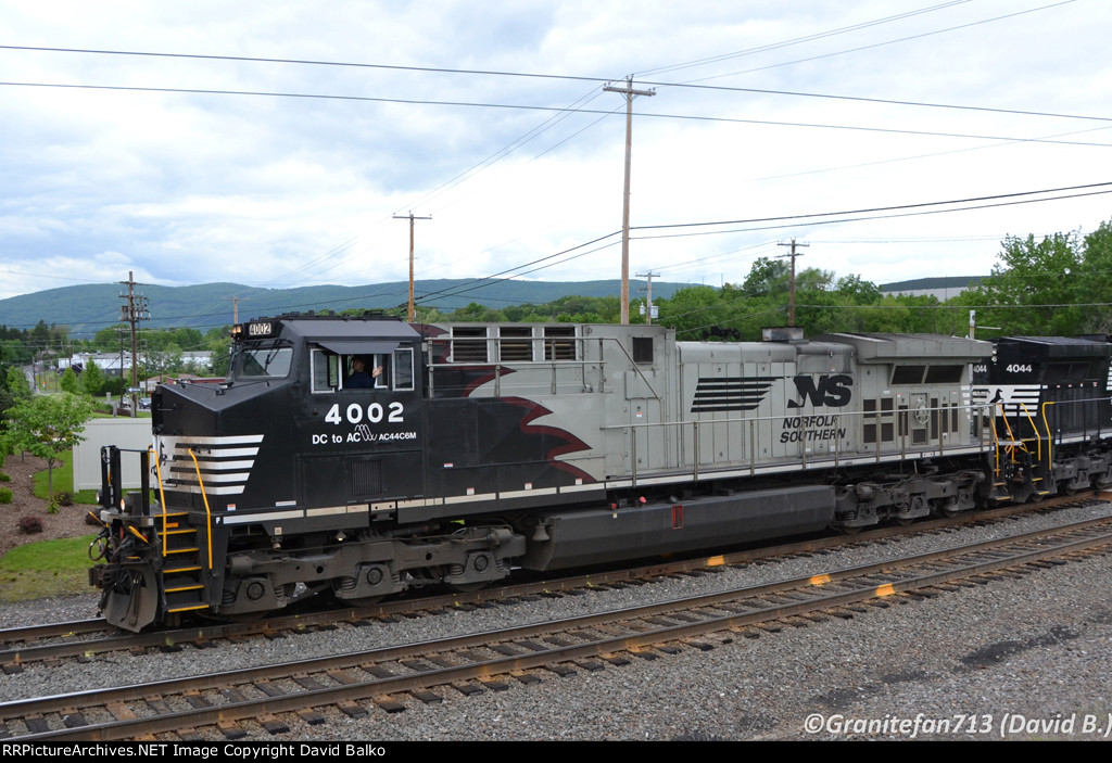 NS 4002